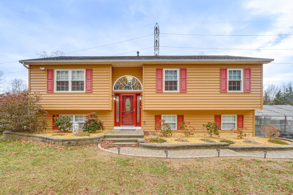 102 M² House ∙ 3 Bedrooms ∙ 6 Guests - Newburgh, NY