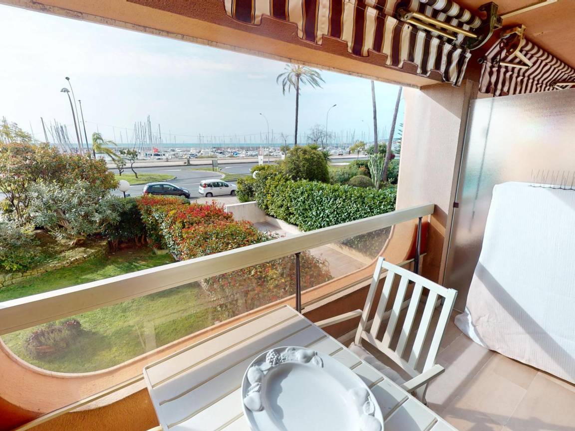 30 M² Studio ∙ 1 Chambre ∙ 4 Personnes - Plage Rondelli (Menton)