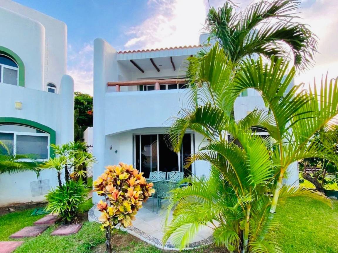 400 M² House ∙ 8 Bedrooms ∙ 22 Guests - Playa del Carmen