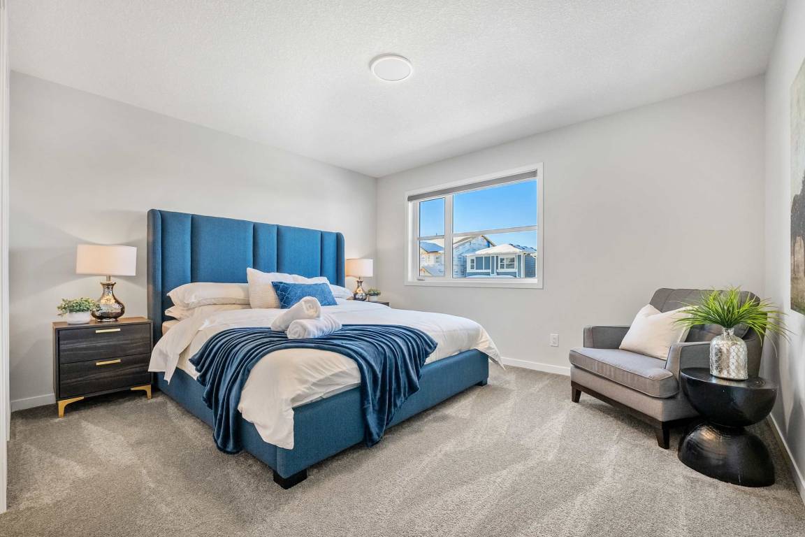 Apartment ∙ 4 Bedrooms ∙ 11 Guests - Airdrie