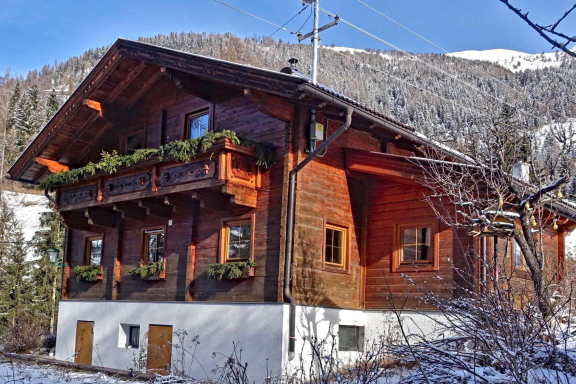 120 M² Ferienhaus ∙ 3 Schlafzimmer ∙ 5 Gäste - Stall