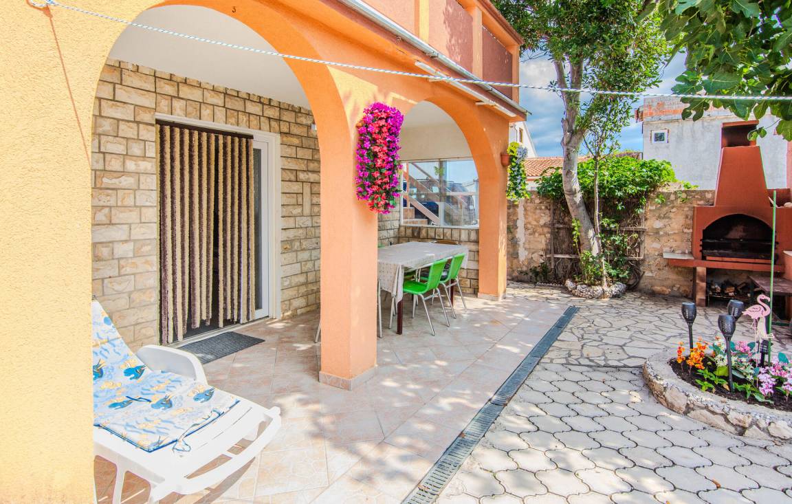 55 M² Apartment ∙ 2 Bedrooms ∙ 4 Guests - Vir