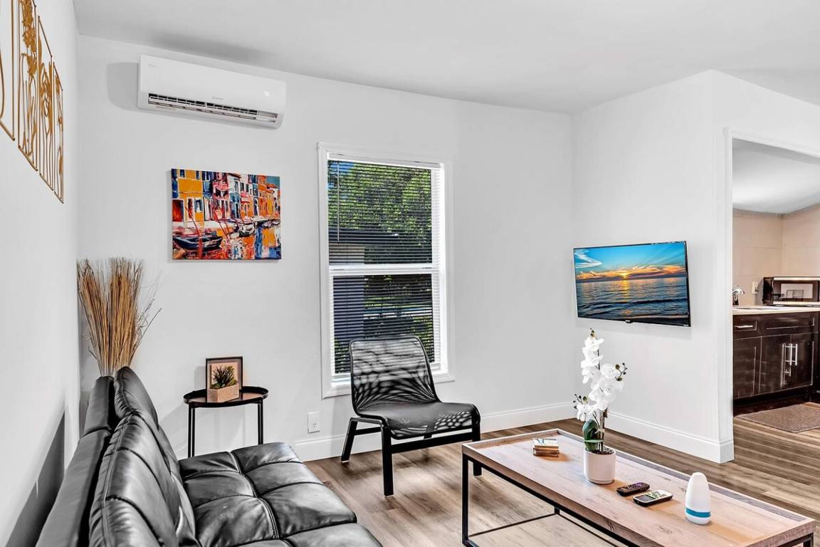 65 M² Huis ∙ 1 Slaapkamer ∙ 4 Gasten - Hallandale, FL