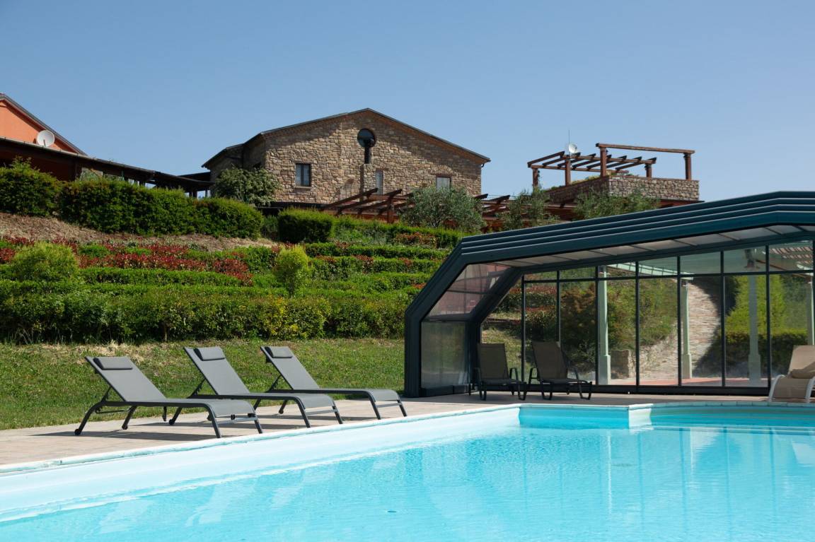 600 M² Villa ∙ 9 Bedrooms ∙ 19 Guests - Basilicata