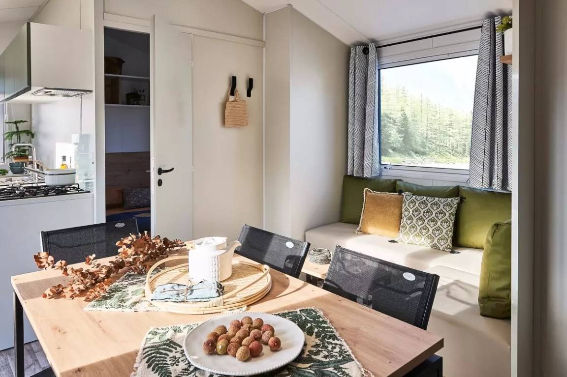 30 M² Mobil-home ∙ 3 Chambres ∙ 6 Personnes - Salles-Curan