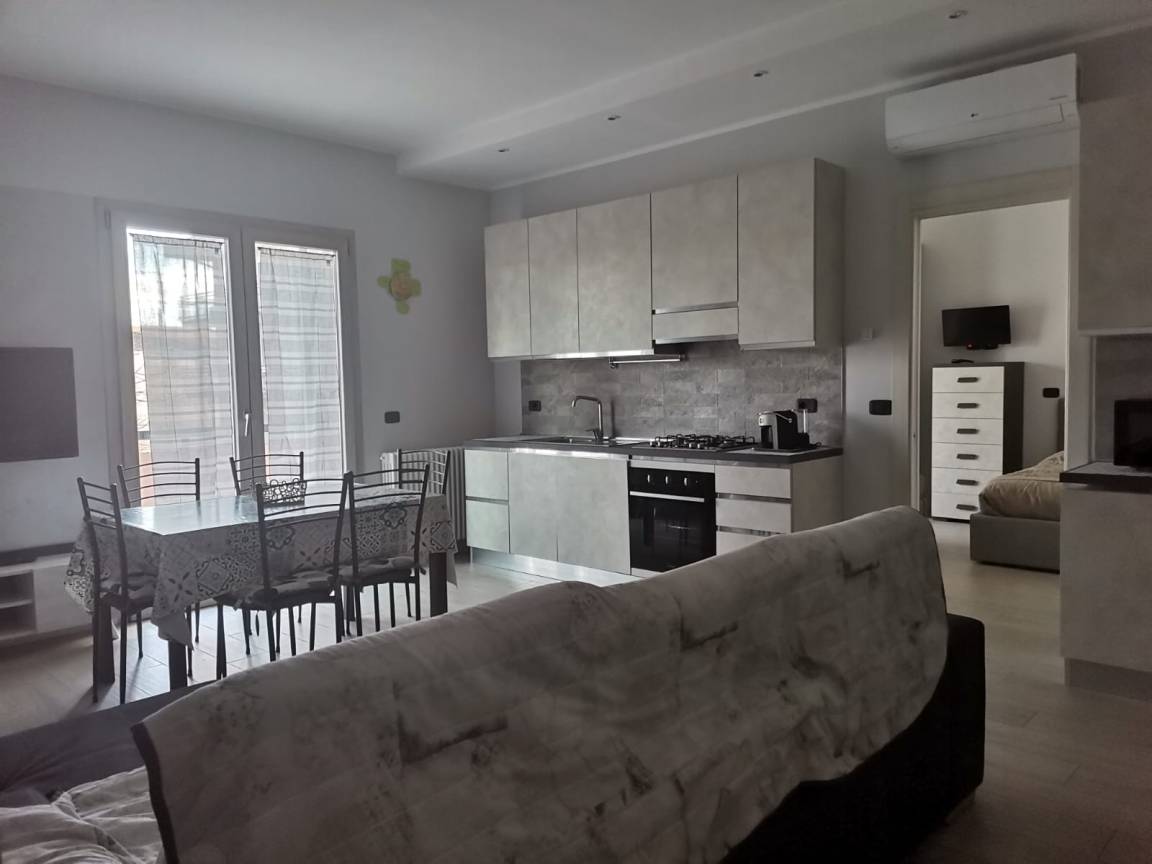 75 M² Appartement ∙ 2 Chambres ∙ 7 Personnes - Riccione