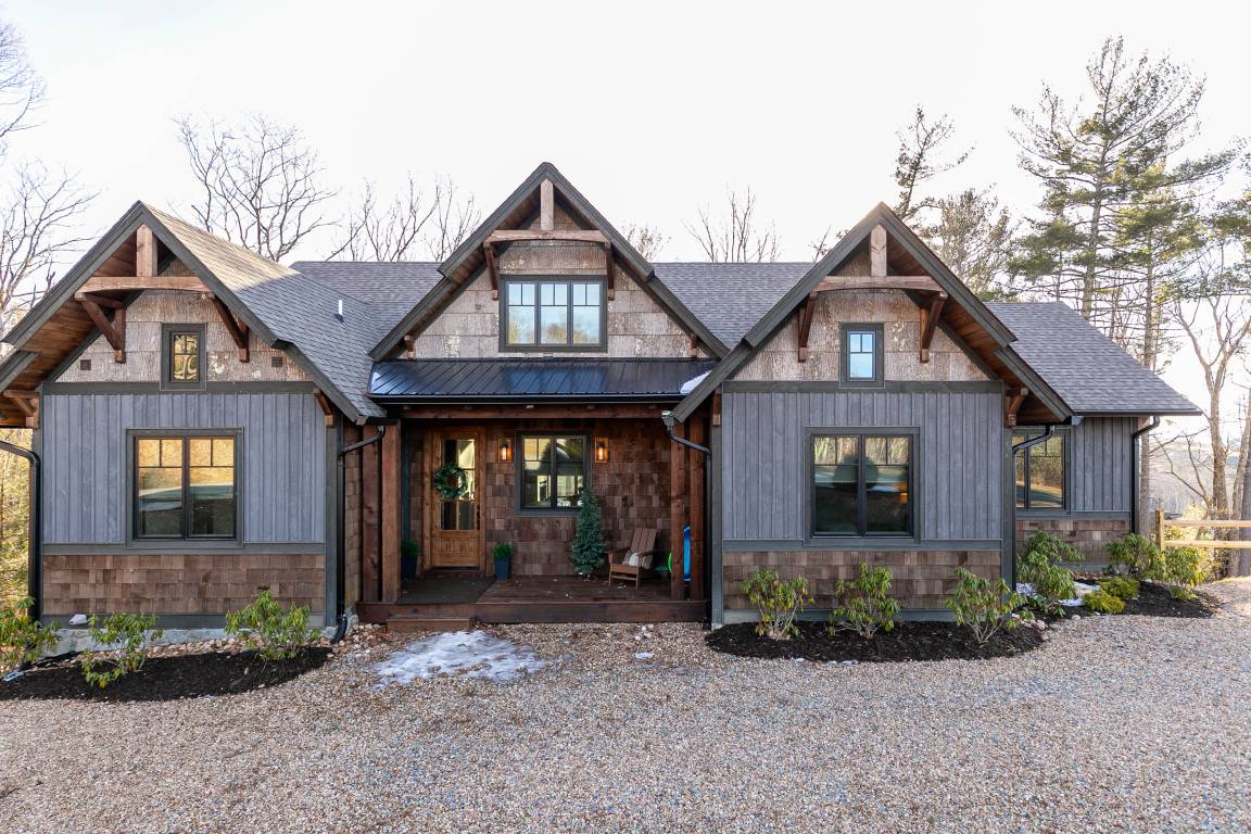 Cabin ∙ 3 Bedrooms ∙ 12 Guests - Roan Mountain, TN
