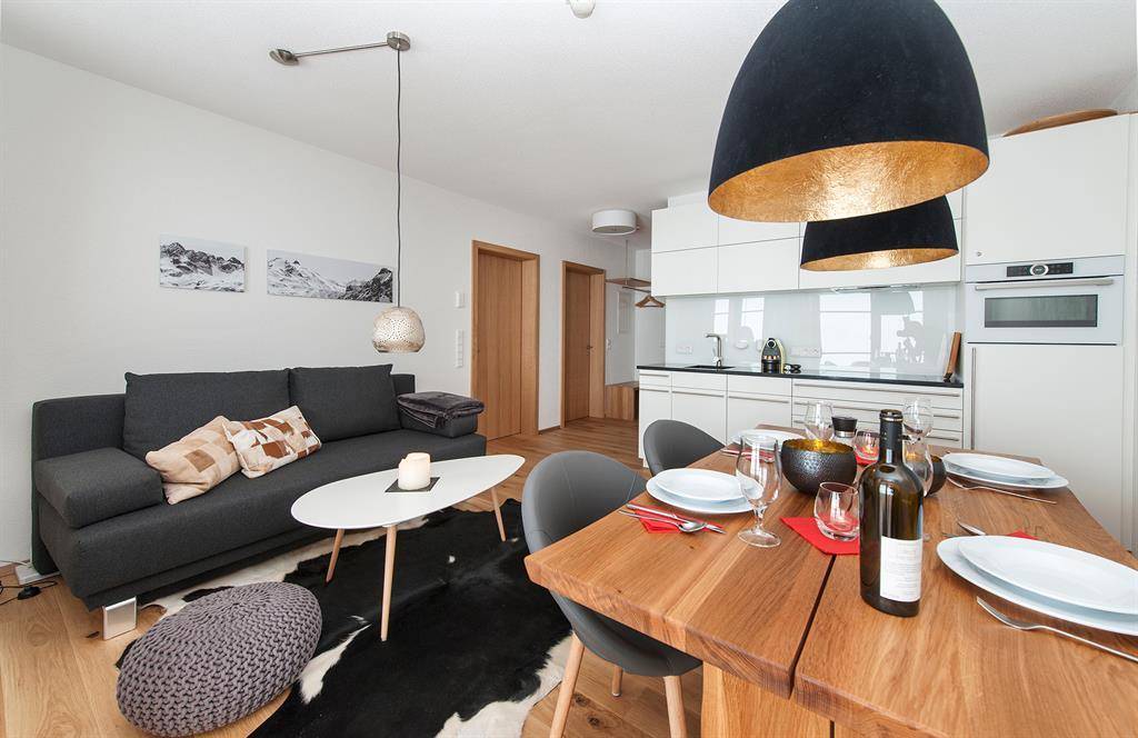60 M² Apartment ∙ 2 Bedrooms ∙ 5 Guests - Mittelberg