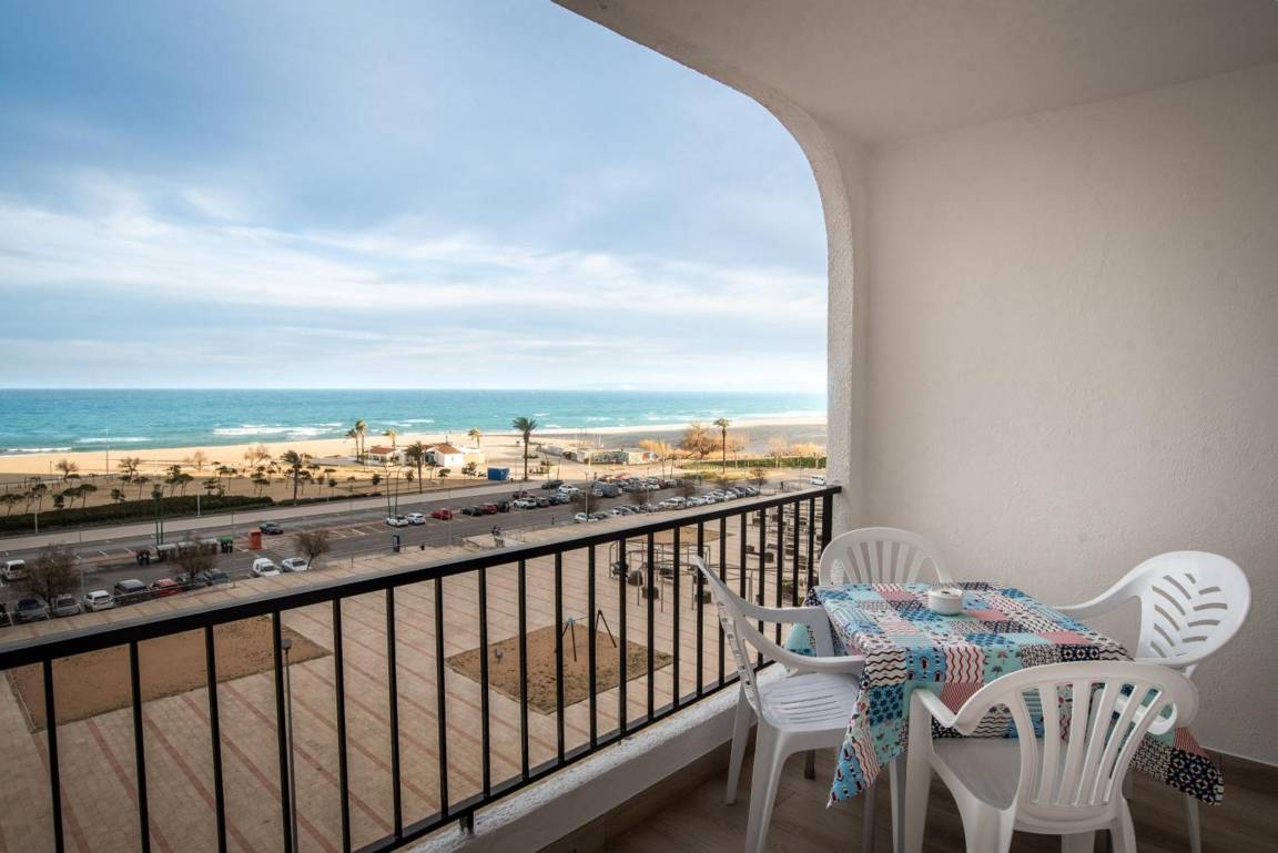 40 M² Apartamento ∙ 1 Habitación ∙ 4 Huéspedes - Ampuriabrava