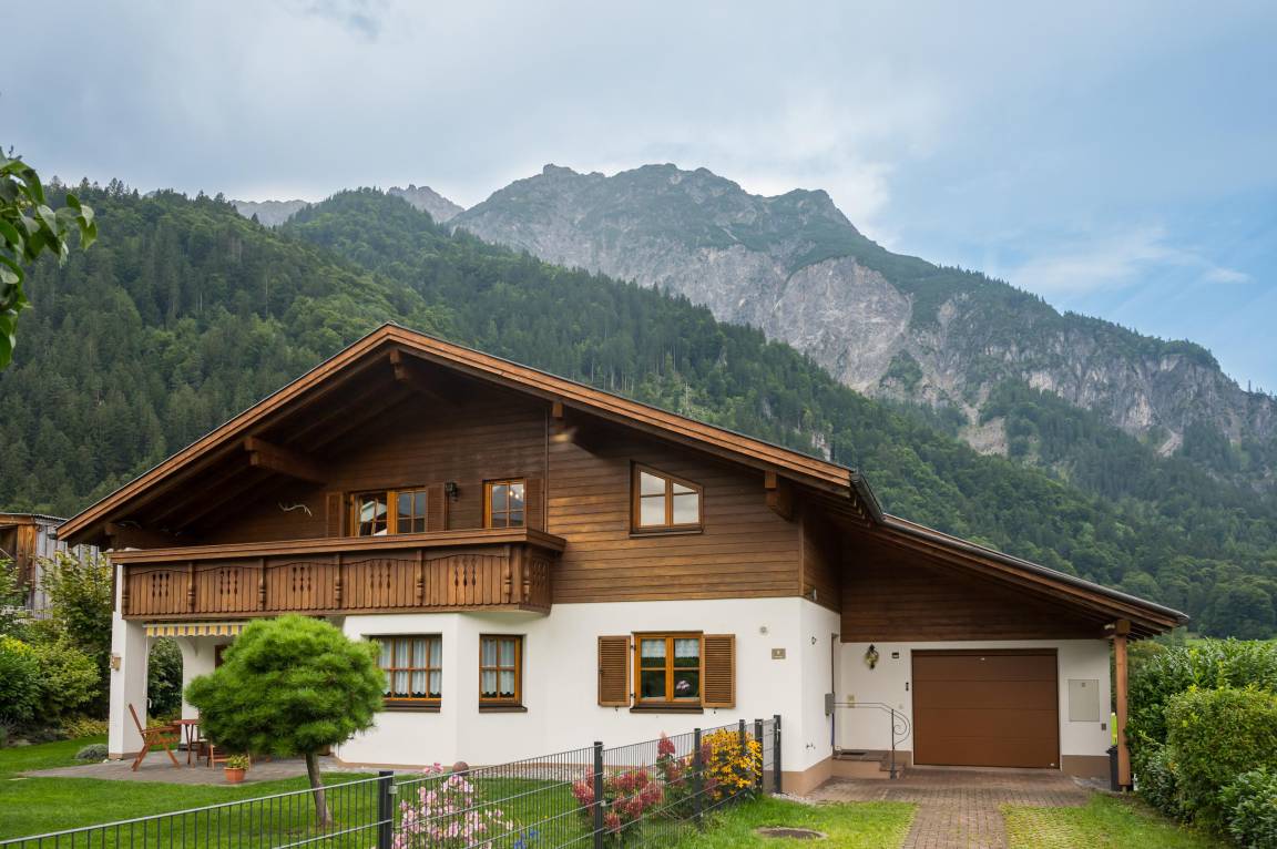 78 M² Ferienwohnung ∙ 2 Schlafzimmer ∙ 4 Gäste - Vandans