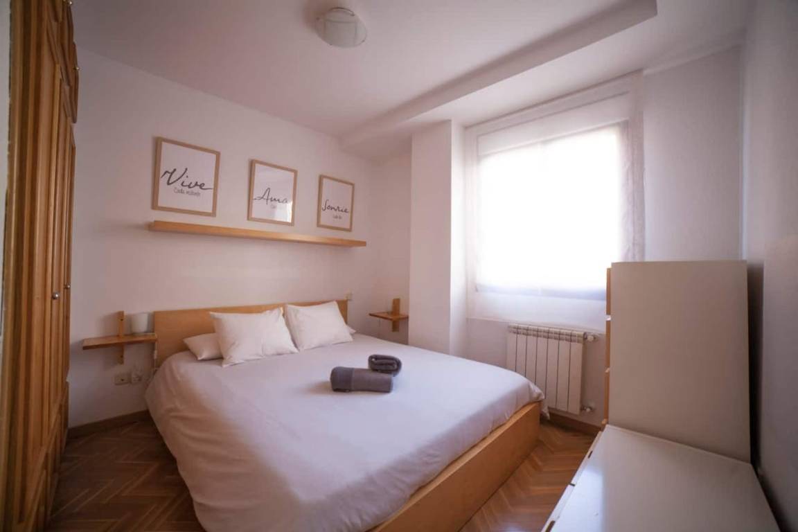 50 M² Apartamento ∙ 2 Quartos ∙ 4 Hóspedes - Las Rozas de Madrid