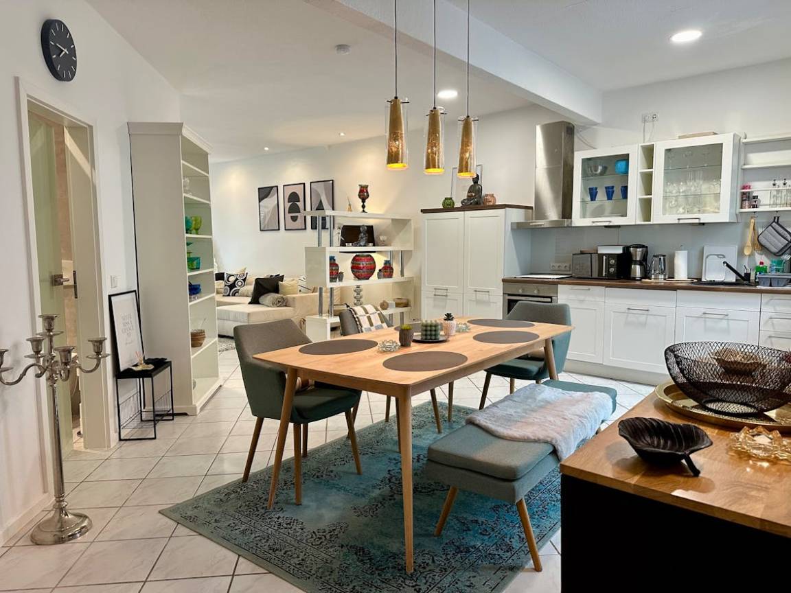 70 M² Apartment ∙ 1 Bedroom ∙ 2 Guests - Cologne