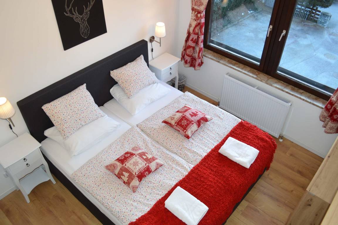 12 M² Hotelli ∙ 1 Makuuhuone ∙ 2 Vierasta - Untertauern