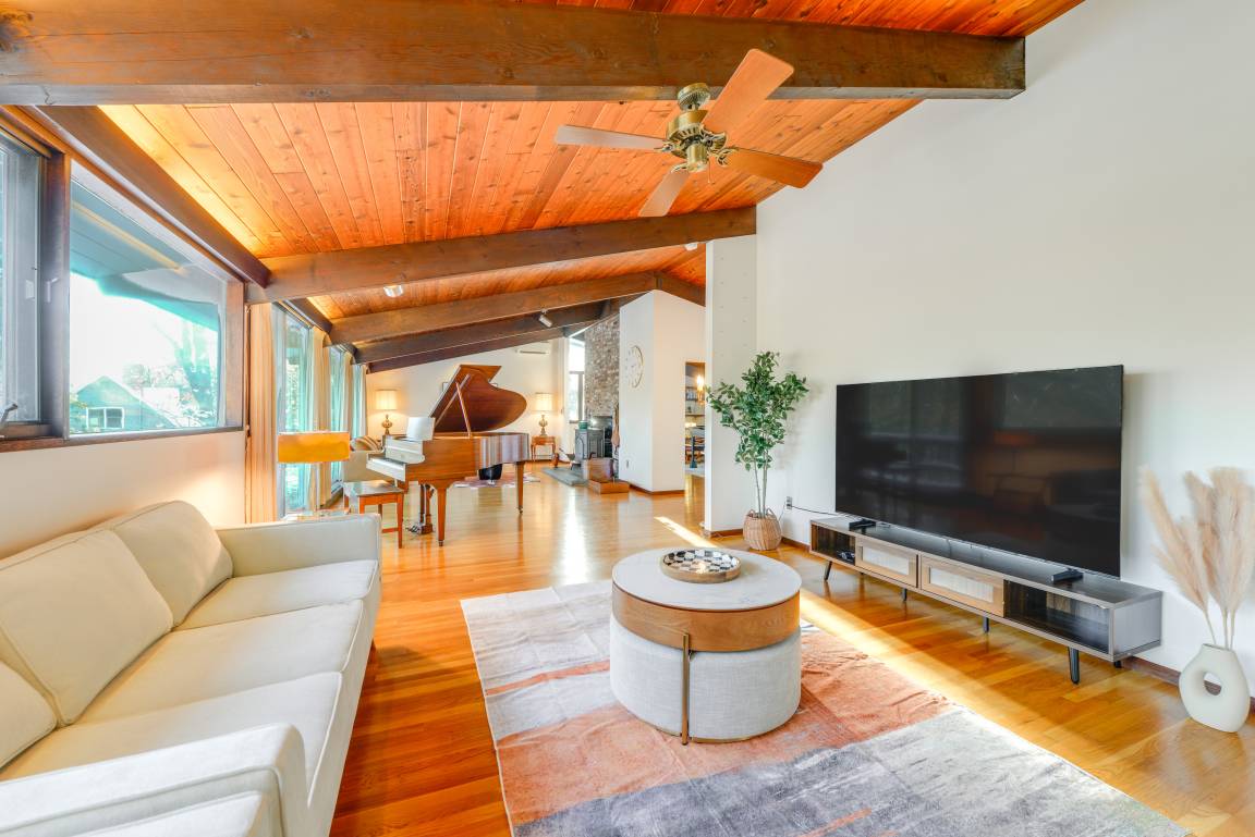293 M² House ∙ 4 Bedrooms ∙ 10 Guests - Franklin, MA