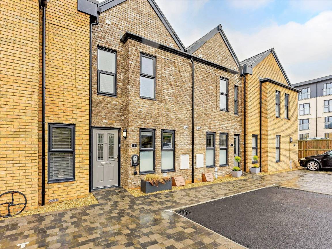 Cottage ∙ 2 Bedrooms ∙ 4 Guests - Shanklin
