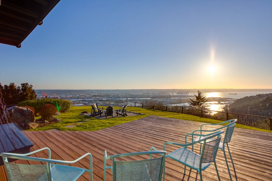 116 M² Apartment ∙ 2 Bedrooms ∙ 6 Guests - Tacoma, WA