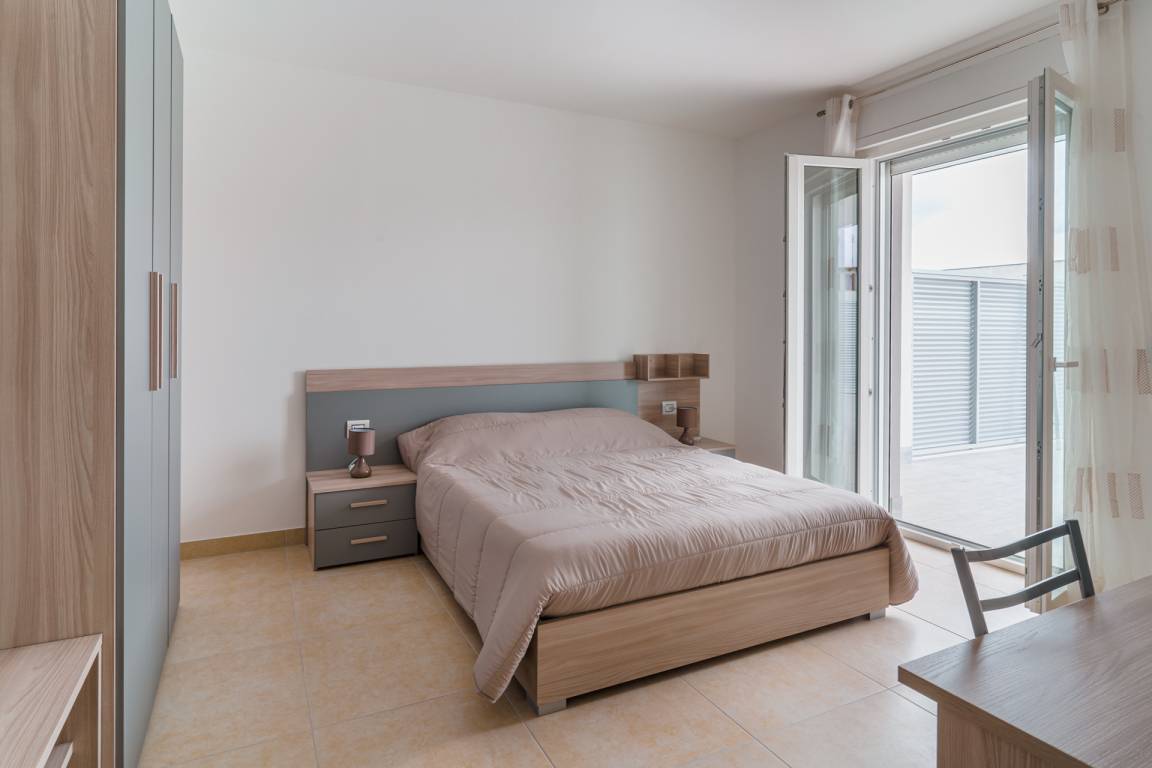 35 M² Apartamento ∙ 2 Habitaciones ∙ 4 Huéspedes - Barletta