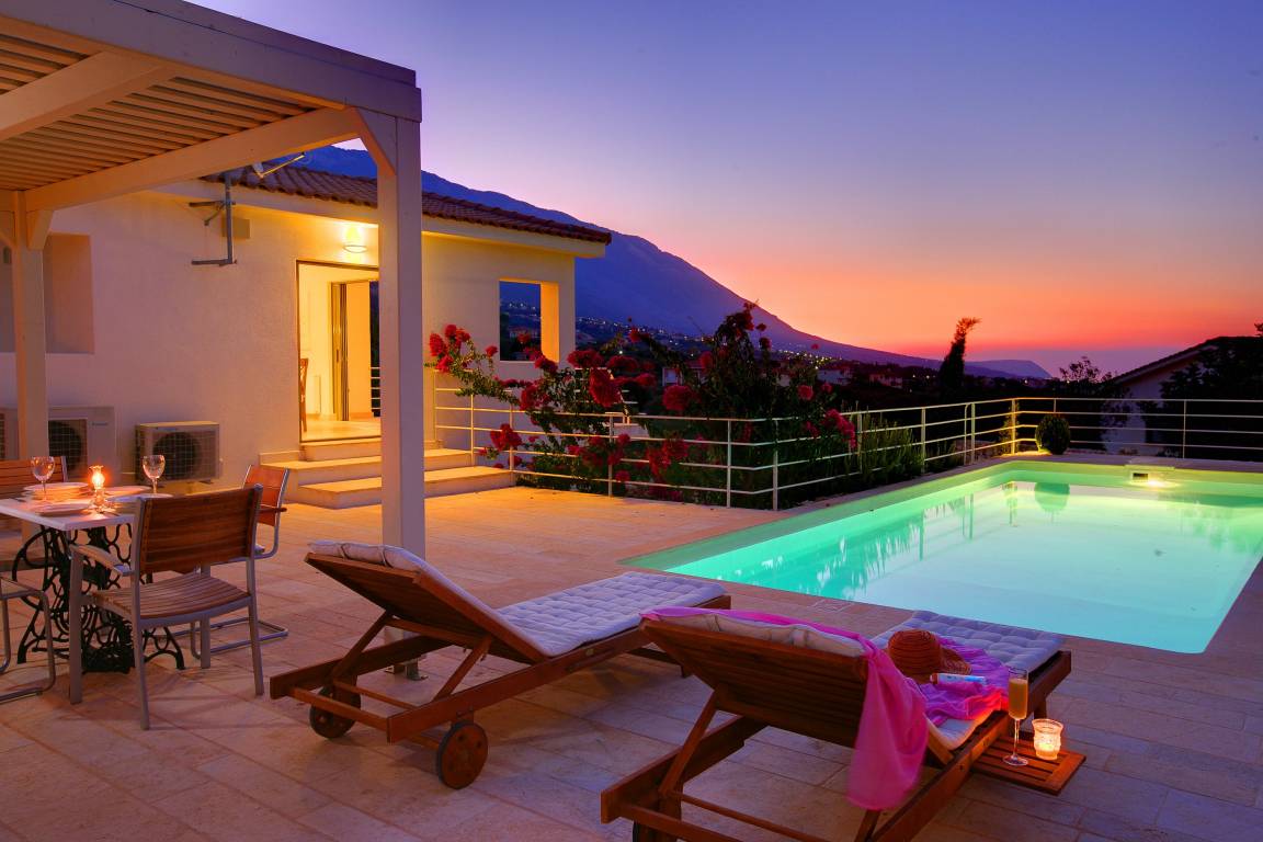 125 M² Villa ∙ 2 Slaapkamers ∙ 4 Gasten - Kefalonia