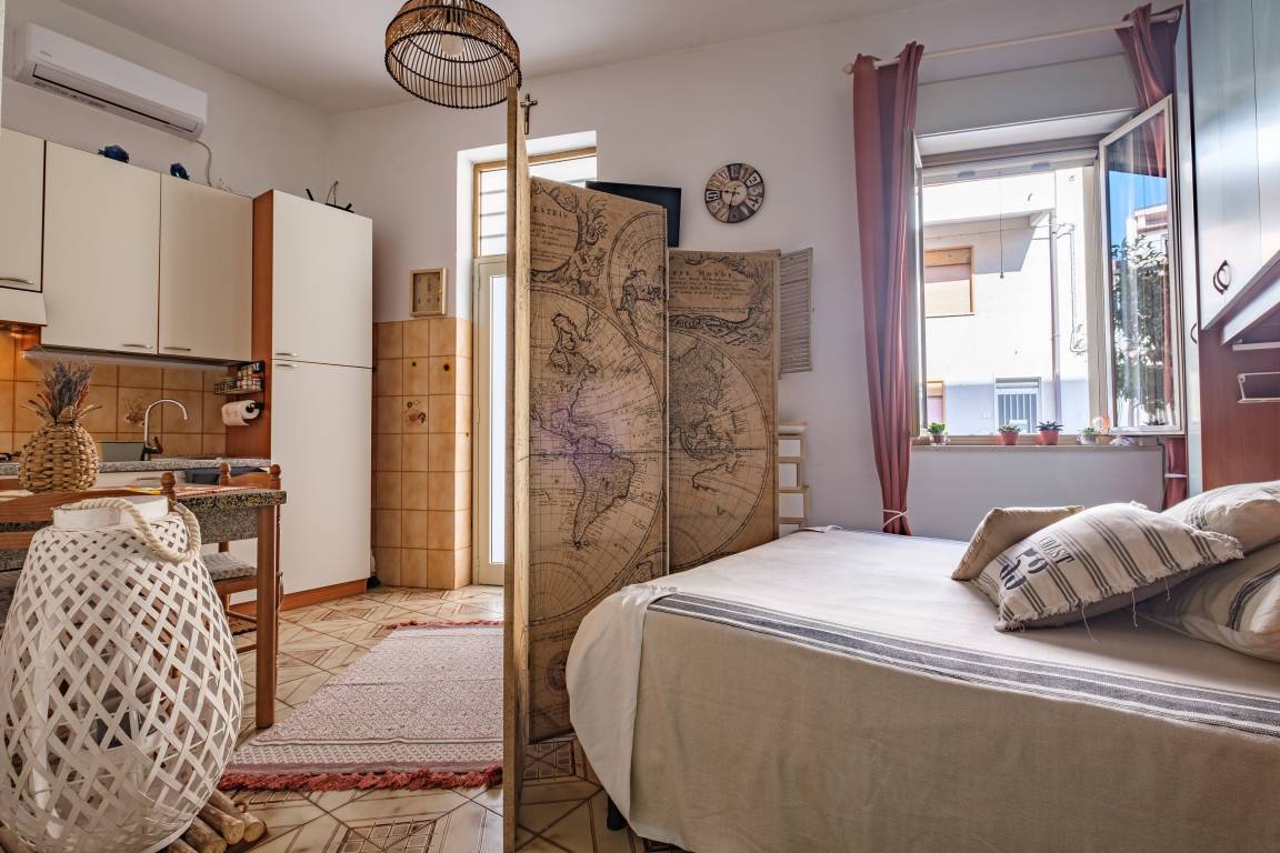 30 M² Monolocale ∙ 1 Camera Da Letto ∙ 3 Ospiti - Falcone