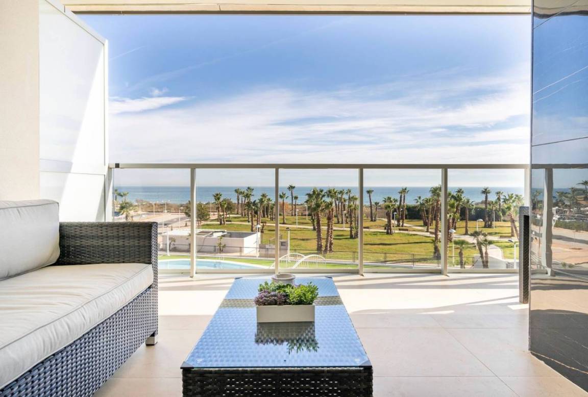 90 M² Apartment ∙ 2 Bedrooms ∙ 6 Guests - Cabanes