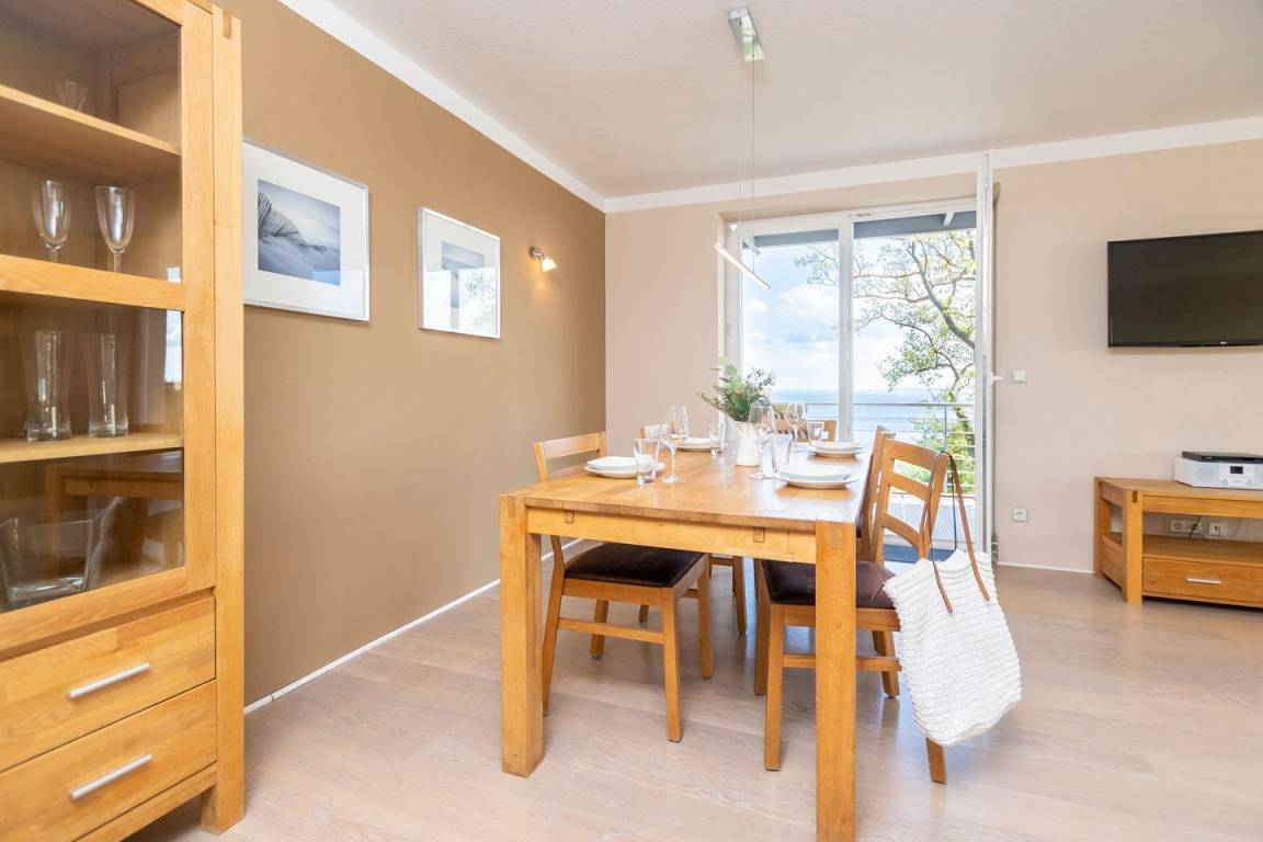 100 M² Apartment ∙ 2 Bedrooms ∙ 6 Guests - Sassnitz