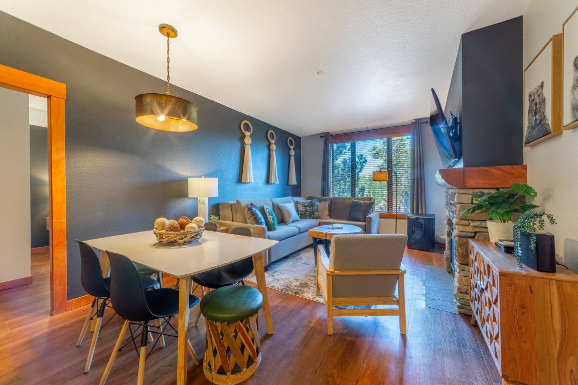 87 M² Condo ∙ 2 Bedrooms ∙ 6 Guests - Mammoth Lakes, CA