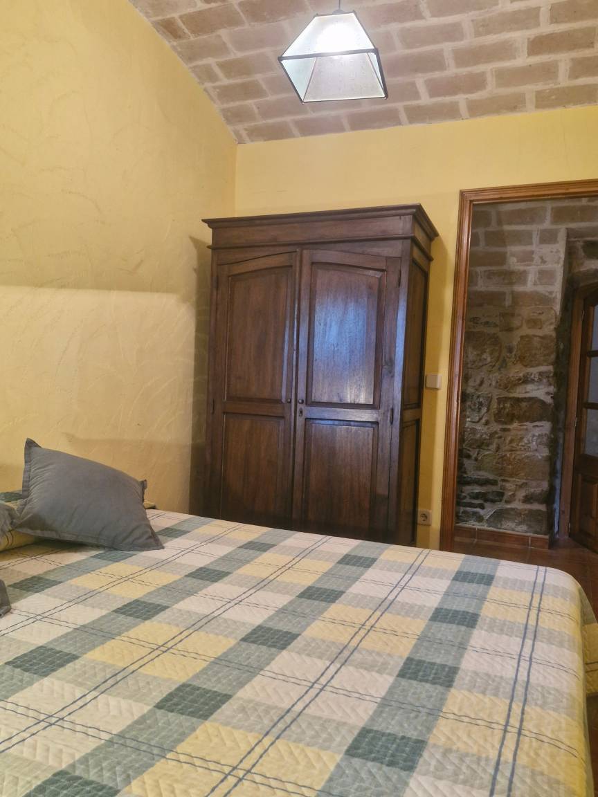 100 M² Casa ∙ 3 Habitaciones ∙ 7 Huéspedes - Peratallada