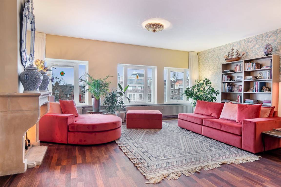 130 M² Apartment ∙ 2 Bedrooms ∙ 4 Guests - Zaandam