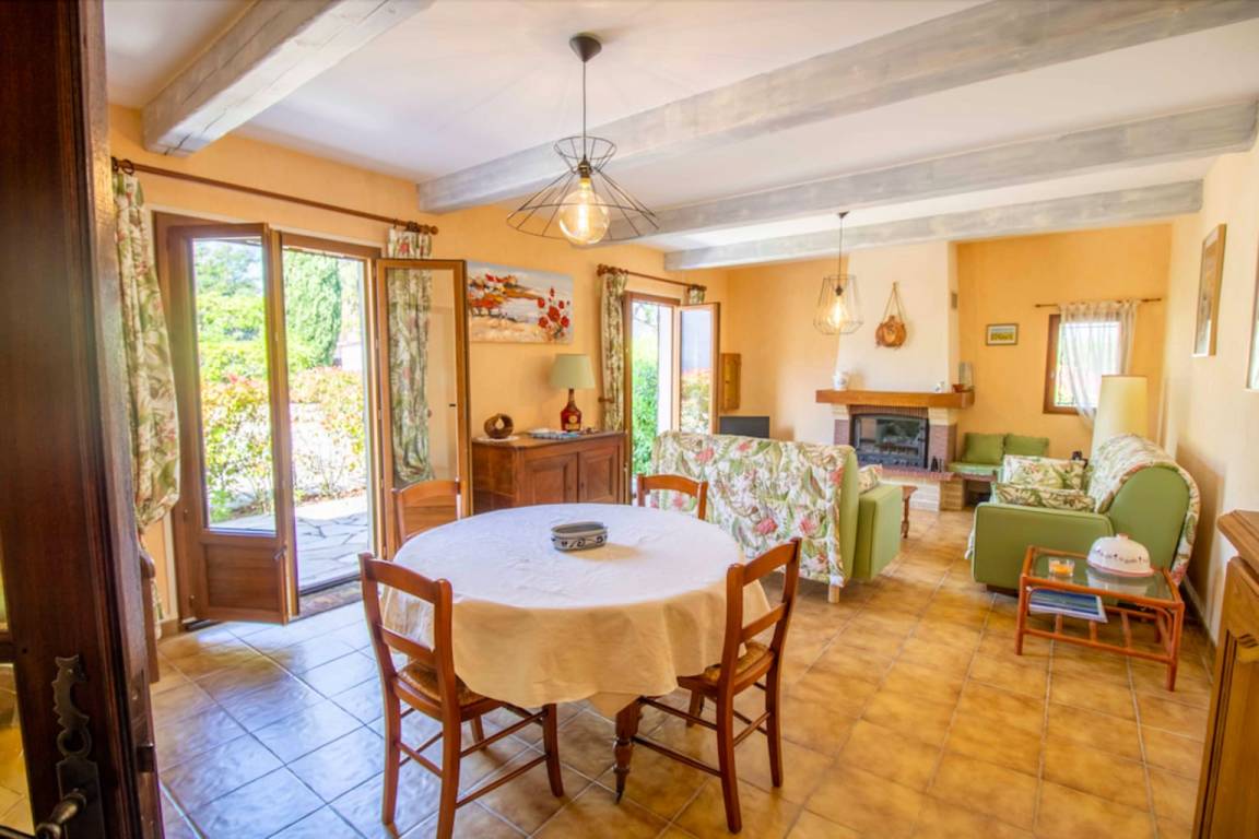 100 M² Maison De Vacances ∙ 3 Chambres ∙ 6 Personnes - Puget-sur-Argens