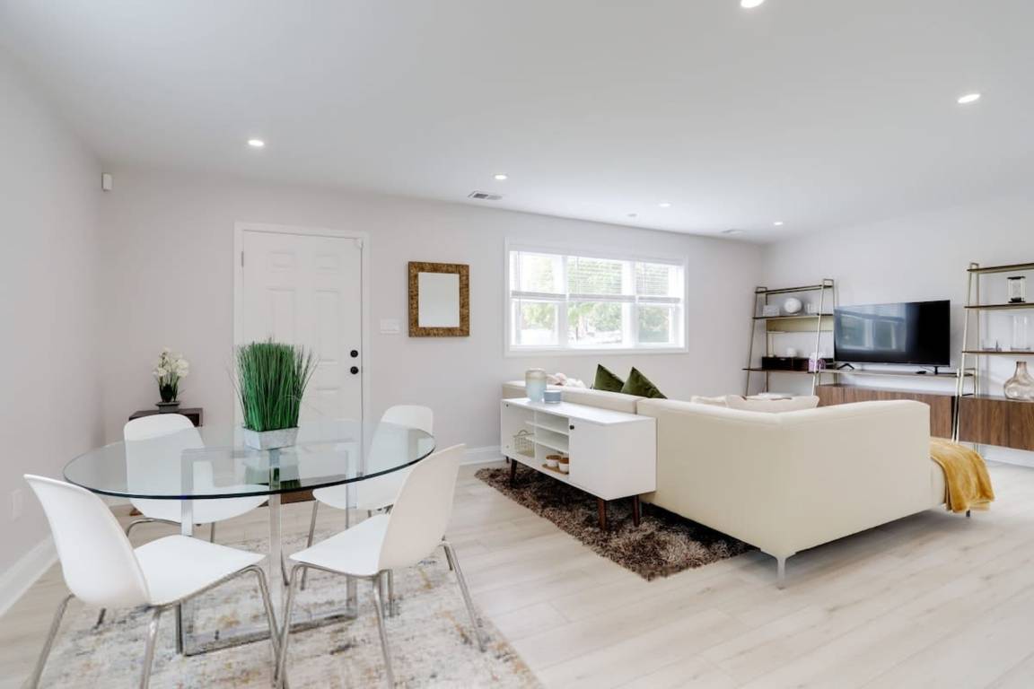 House ∙ 3 Bedrooms ∙ 6 Guests - Alexandria, VA