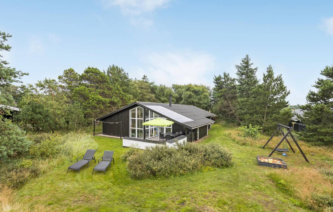 137 M² Ferienhaus ∙ 4 Schlafzimmer ∙ 8 Gäste - Tversted