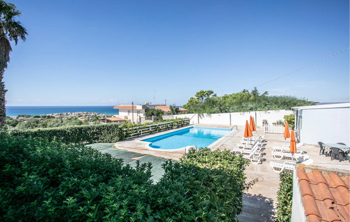 70 M² Maisonette ∙ 2 Bedrooms ∙ 5 Guests - Scicli