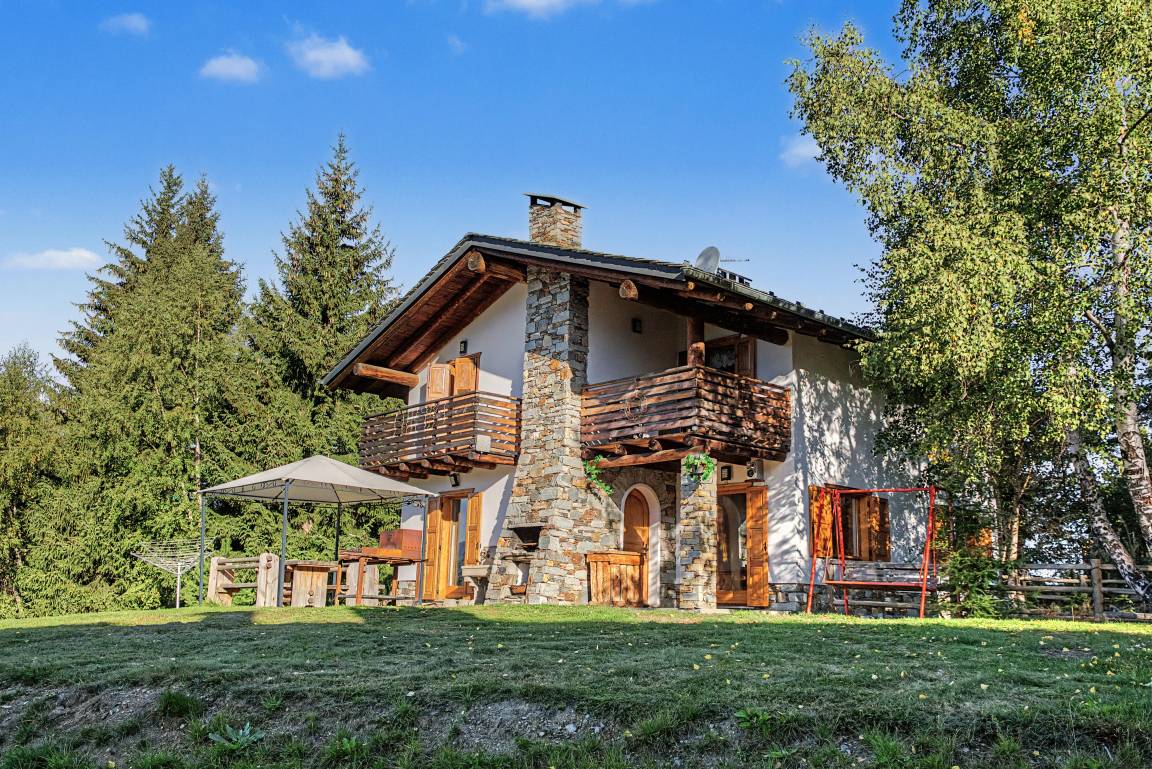 145 M² Maison De Vacances ∙ 5 Chambres ∙ 16 Personnes - Tirano