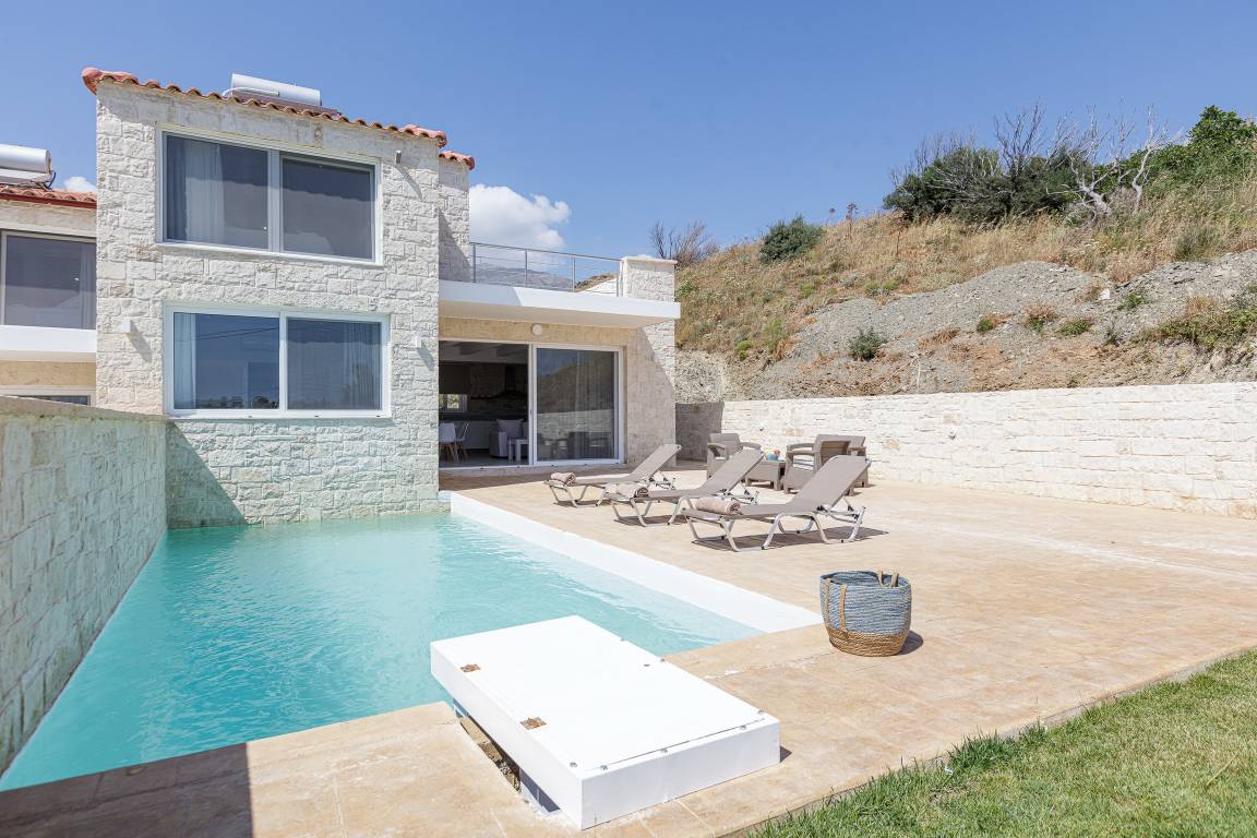 100 M² Villa ∙ 2 Bedrooms ∙ 4 Guests - Plakias
