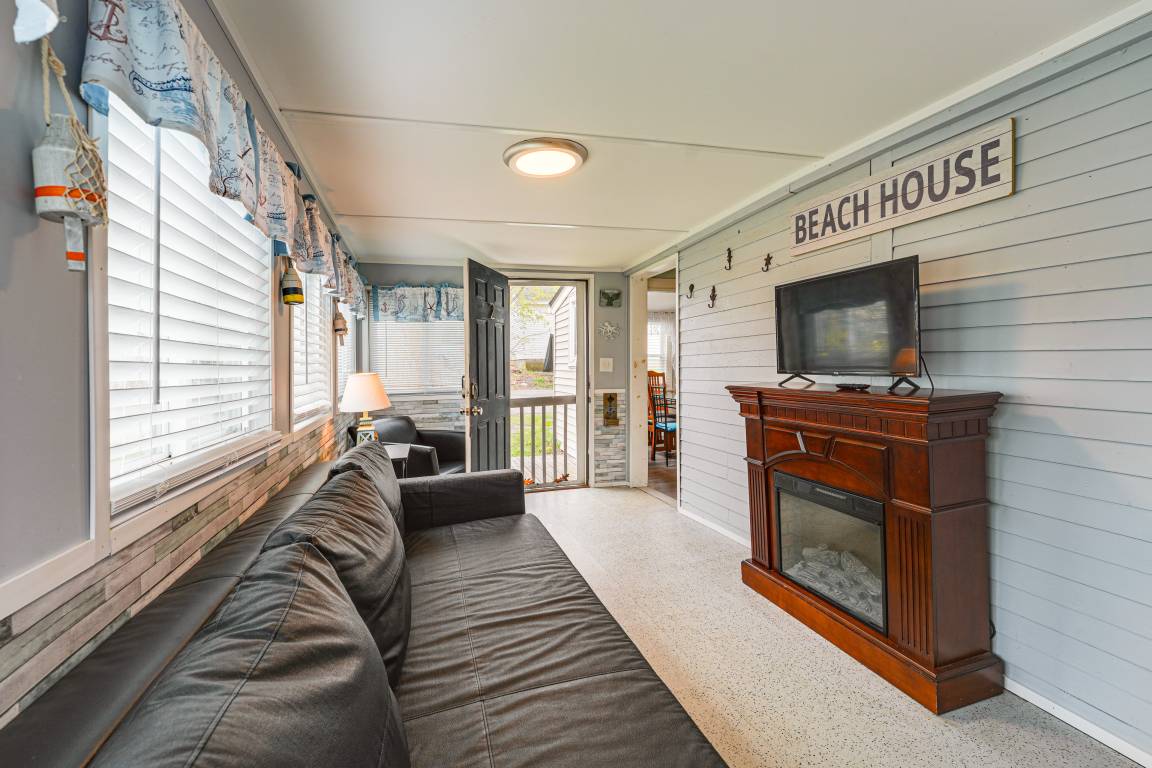 91 M² Cottage ∙ 2 Bedrooms ∙ 6 Guests - Surfside Beach, ME