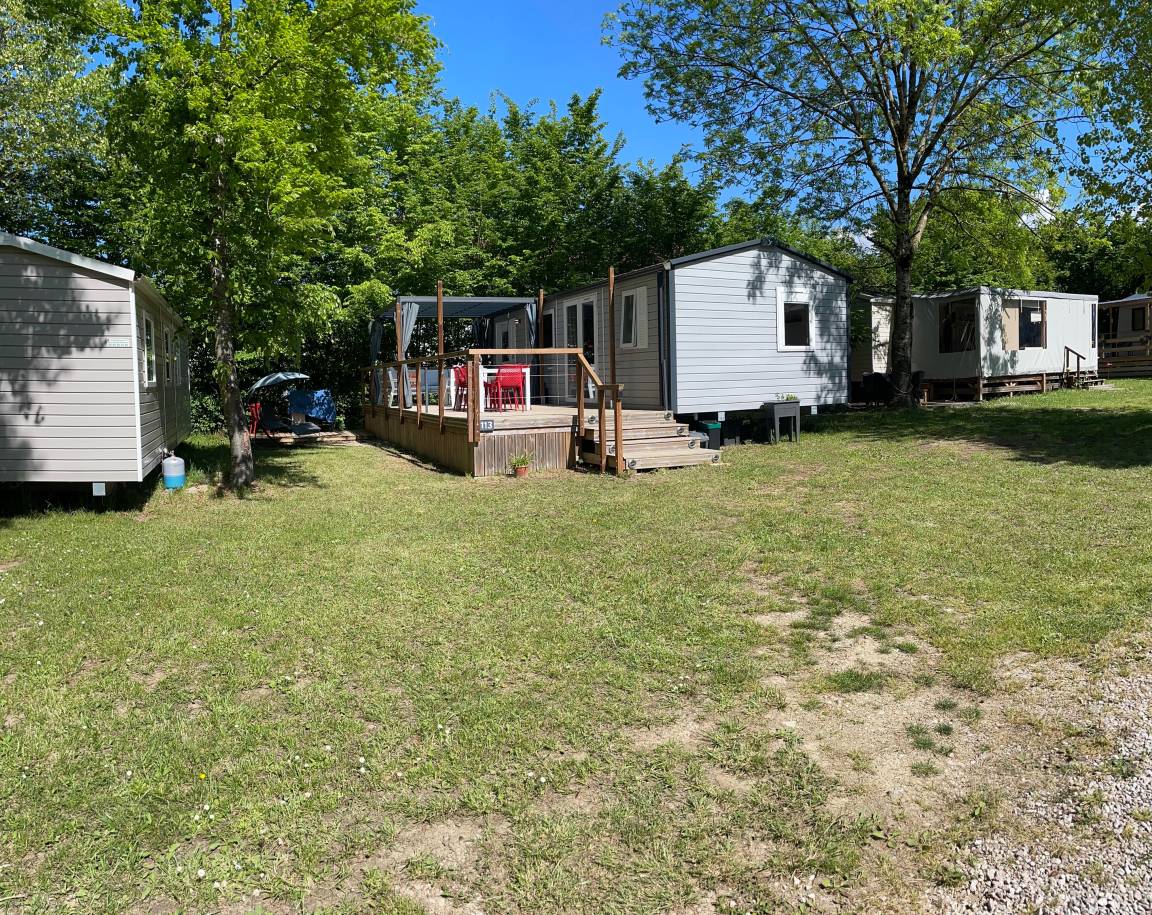 28 M² Camping ∙ 3 Chambres ∙ 6 Personnes - Yvoire