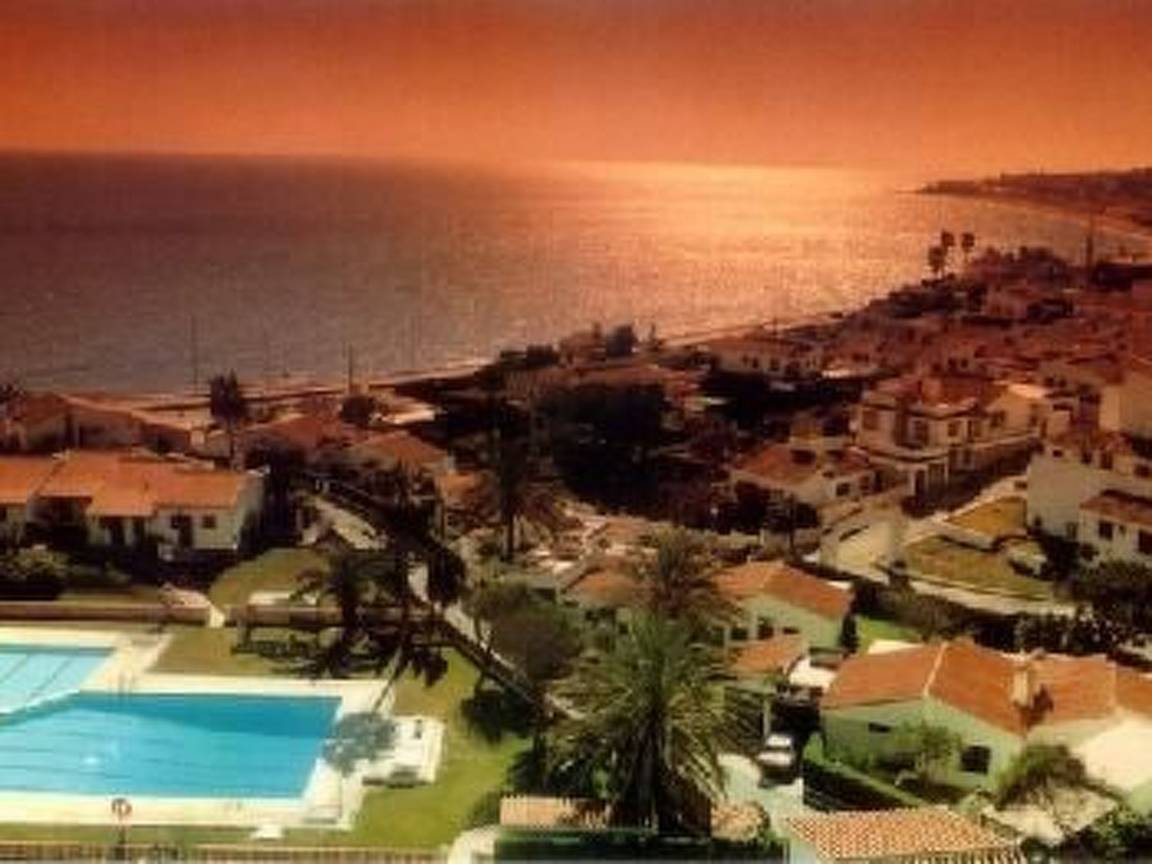 70 M² House ∙ 2 Bedrooms ∙ 4 Guests - Mijas