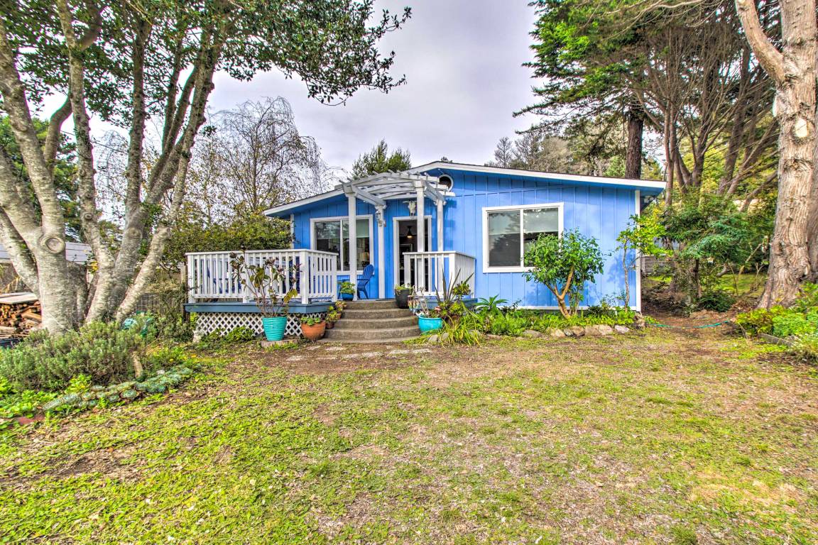 92 M² House ∙ 2 Bedrooms ∙ 5 Guests - Fort Bragg, CA