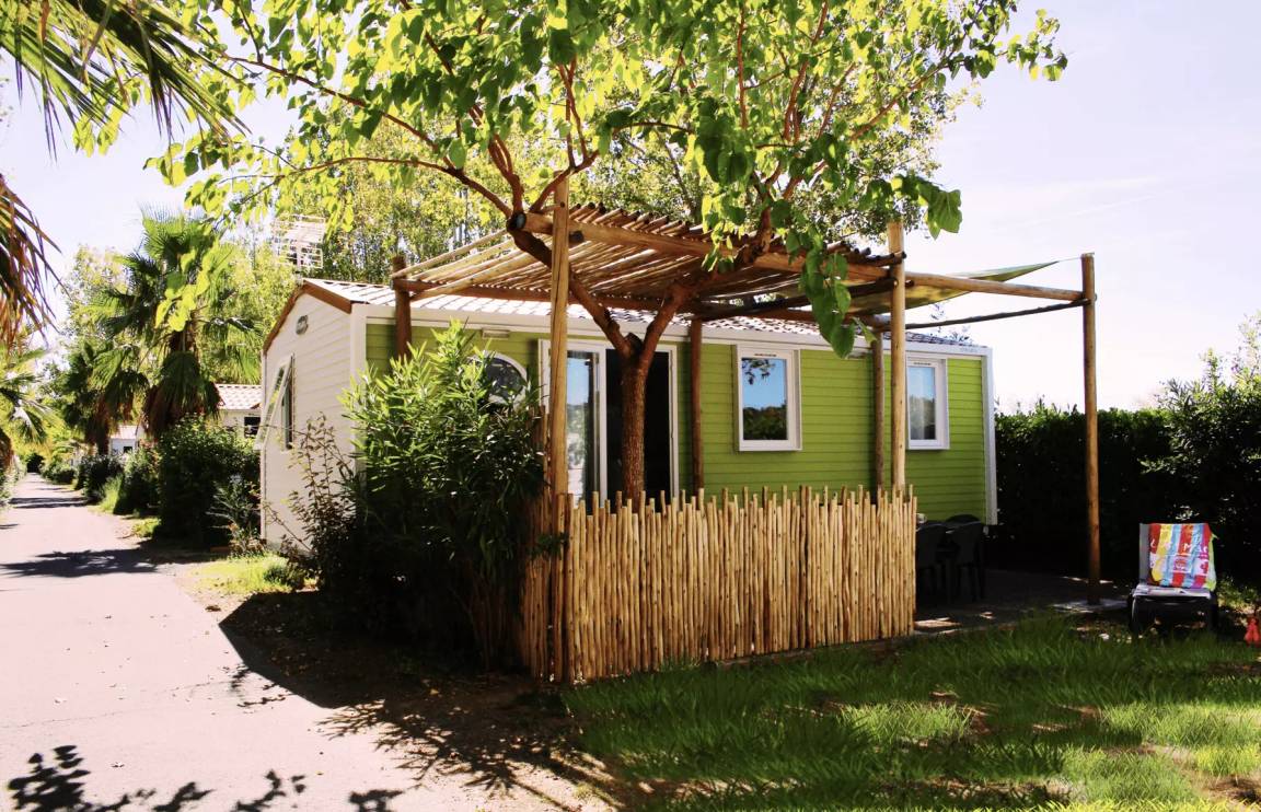 30 M² Bungalow ∙ 3 Habitaciones ∙ 6 Huéspedes - Vias