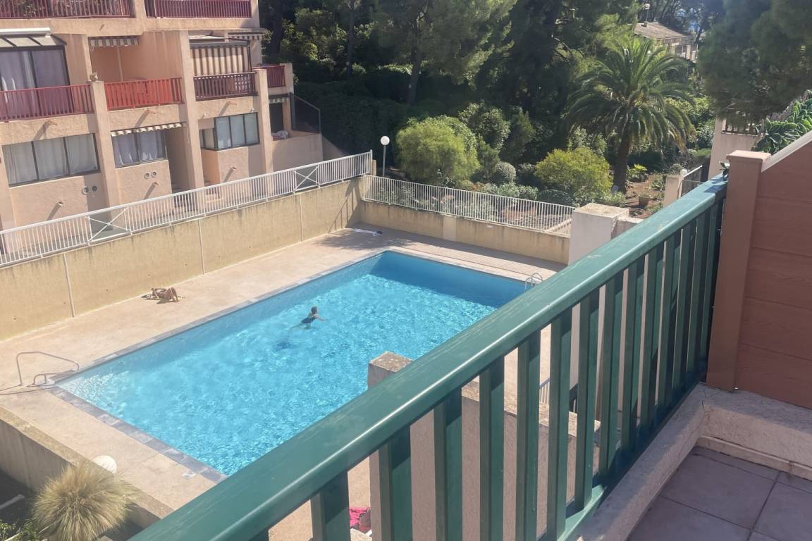 30 M² Appartement ∙ 1 Chambre ∙ 5 Personnes - Saint-Cyr-sur-Mer