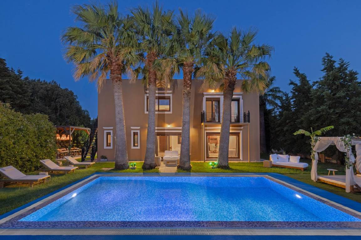 420 M² House ∙ 5 Bedrooms ∙ 12 Guests - Rhodes Airport (RHO)