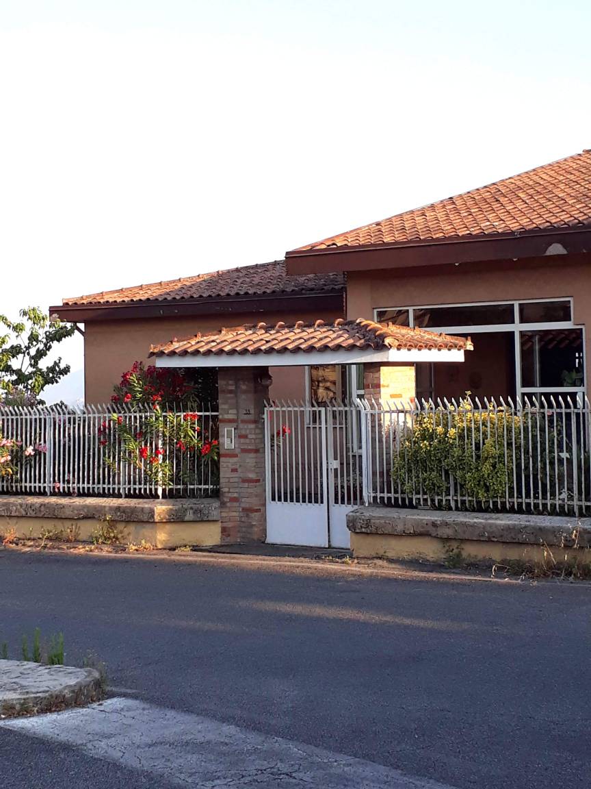 Casa Vacanza ∙ 4 Camere Da Letto ∙ 8 Ospiti - Frosinone