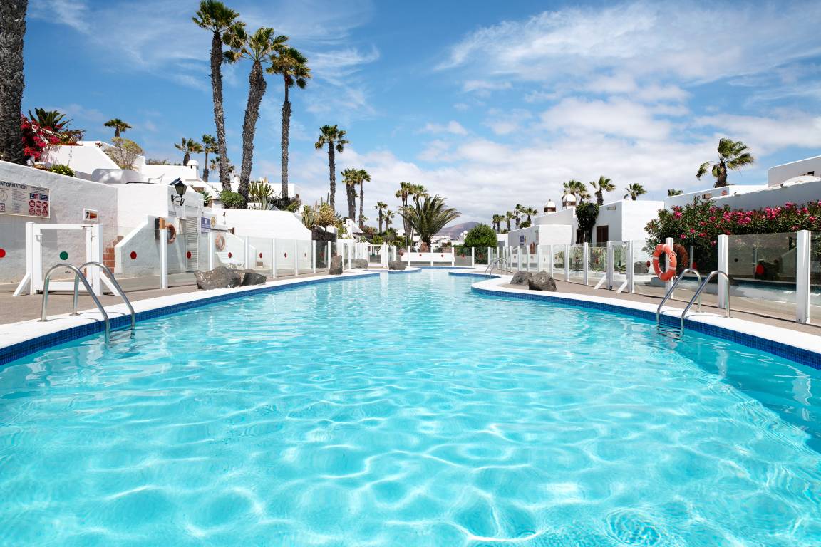 85 M² Apartment ∙ 3 Bedrooms ∙ 6 Guests - Playa Blanca