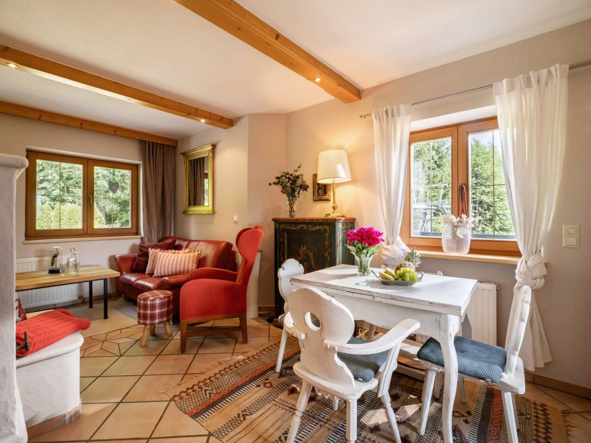 50 M² Ferienwohnung ∙ 1 Schlafzimmer ∙ 2 Gäste - Kirchberg in Tirol