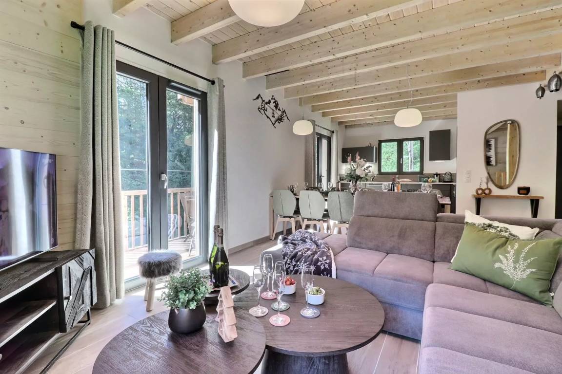 113 M² Chalet ∙ 4 Chambres ∙ 10 Personnes - Montriond