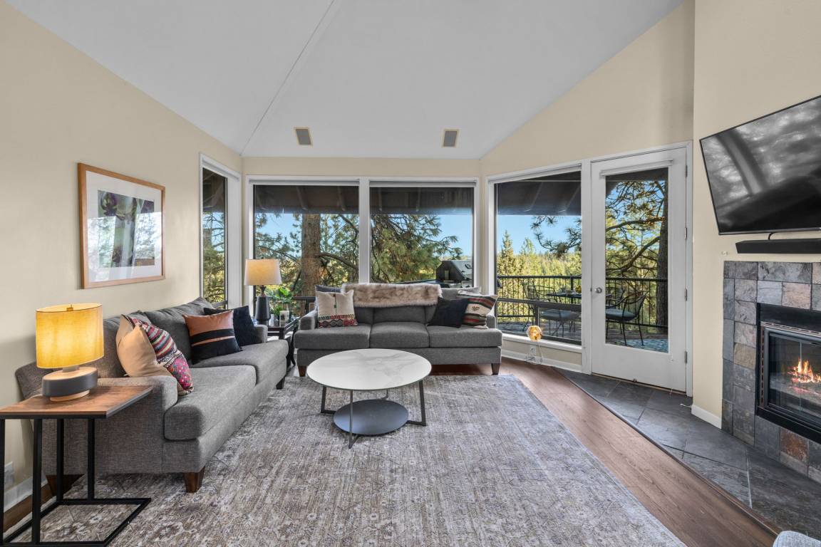 121 M² Condo ∙ 2 Bedrooms ∙ 4 Guests - Bend, OR