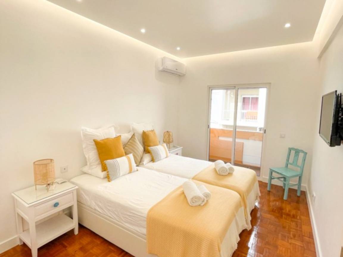 90 M² Apartment ∙ 2 Bedrooms ∙ 4 Guests - Faro