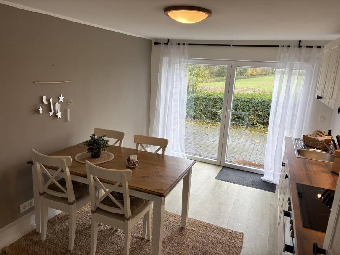 50 M² Ferienwohnung ∙ 1 Schlafzimmer ∙ 2 Gäste - Rabenkirchen-Faulück
