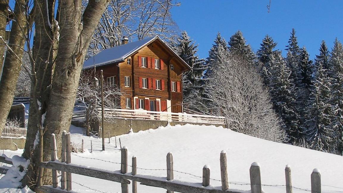 100 M² Apartment ∙ 4 Bedrooms ∙ 6 Guests - Adelboden