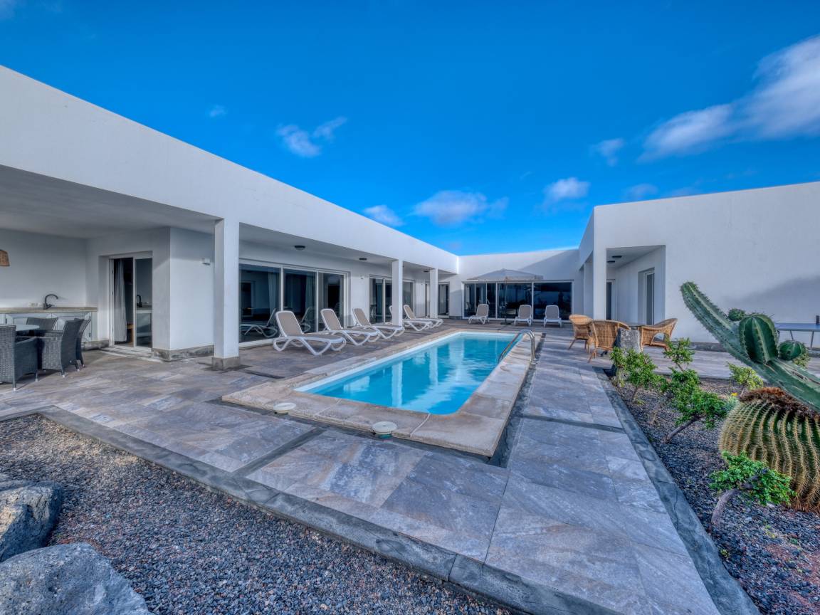 180 M² Casa Vacanza ∙ 4 Camere Da Letto ∙ 8 Ospiti - Costa Teguise